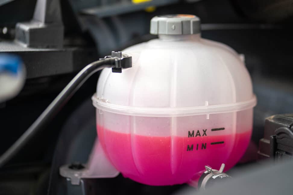 The Dos and Don’ts of Mixing Coolant/Antifreeze | Prestone